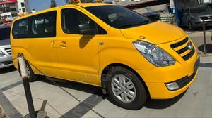 Hyundai Starex 2017 Jaune in Dakar Plateau - Bus & Microbus, Amadou ...