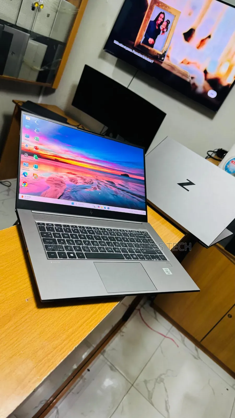 New Ordinateur Portable HP Zbook Studio G7 32GB Intel Core I7 SSD 512GB in Gueule Tapée ...