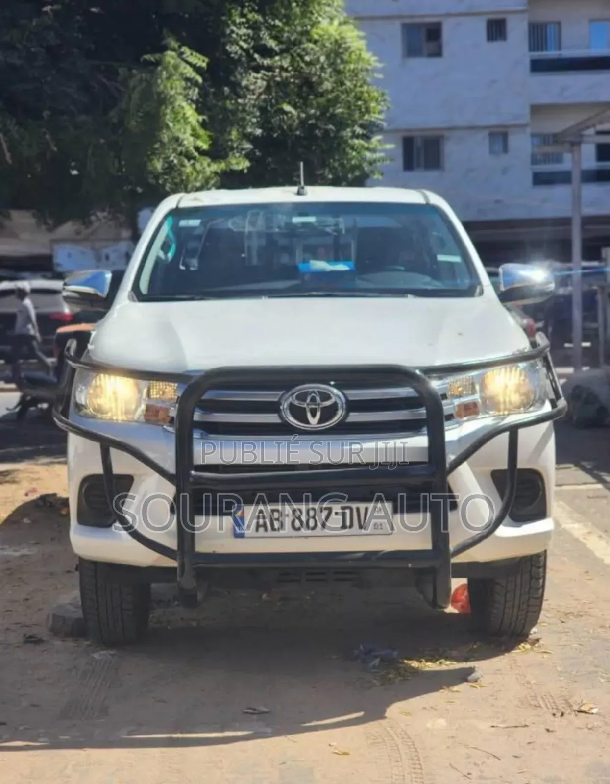 Toyota Hilux 2025 Blanc in HLM - Voitures, Sourang Auto | Jiji.sn