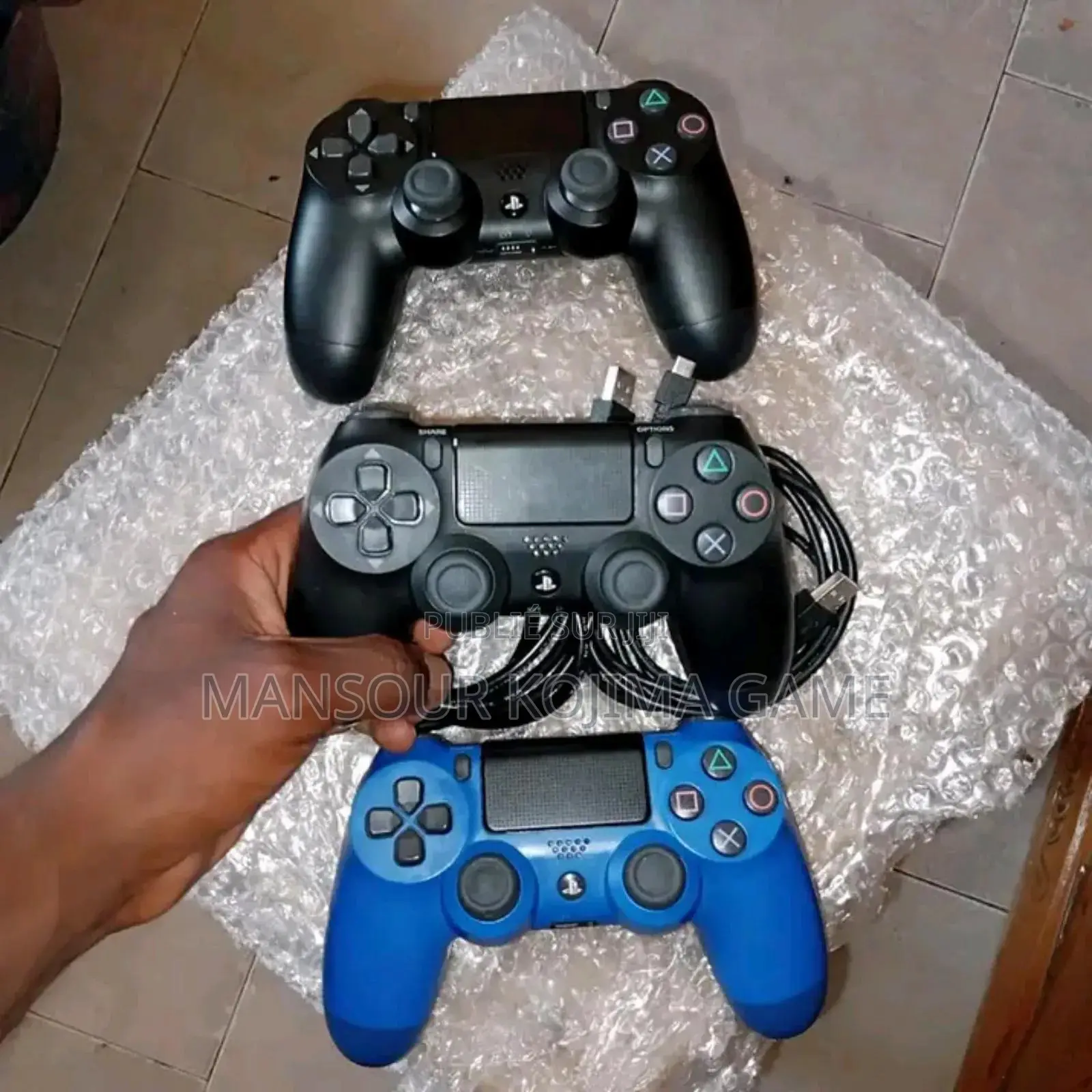 Manette Ps4 Vena in Parcelles Assainies - Jeux vidéo, Mansour Kojima ...